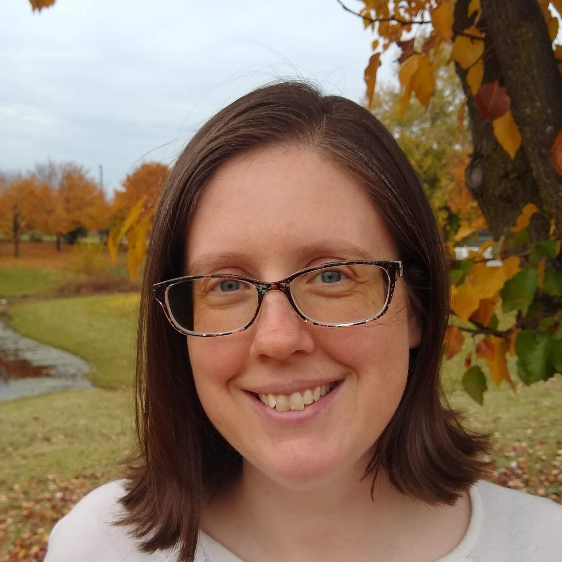 Therapist in Naperville, Illinois, Amber Lefevour, LMFT