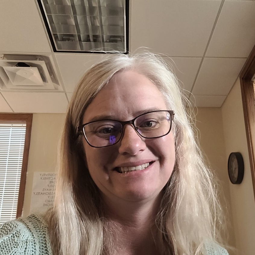 Rebecca Castle's Instagram, Twitter & Facebook on IDCrawl