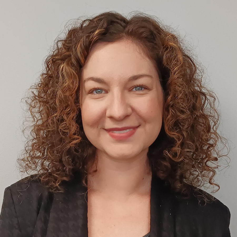 Therapist in Darien, Illinois, Megan Heniff, LMFT
