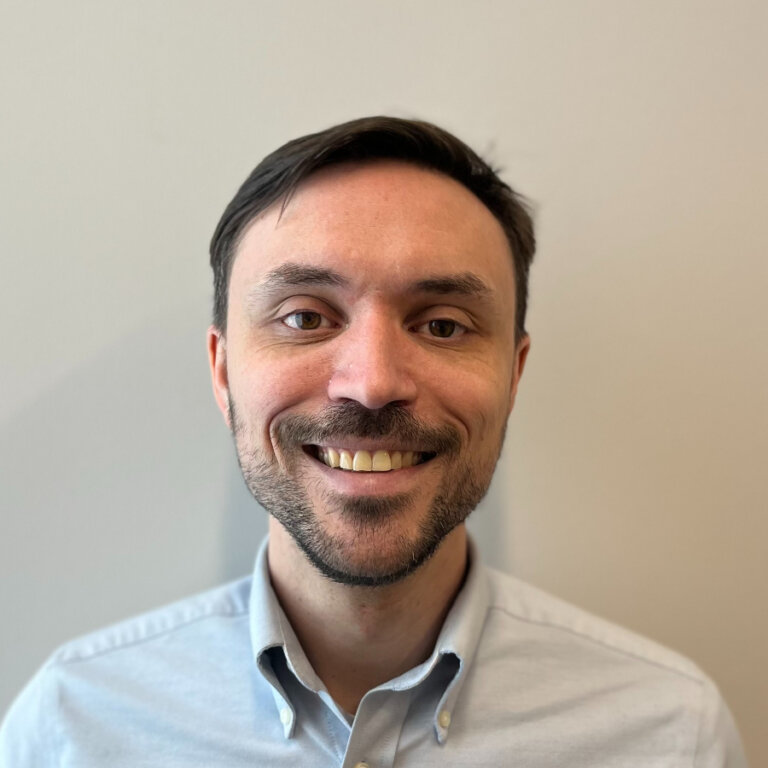 Therapist in Chicago, Illinois, Jonah Czerwinskyj, LSW