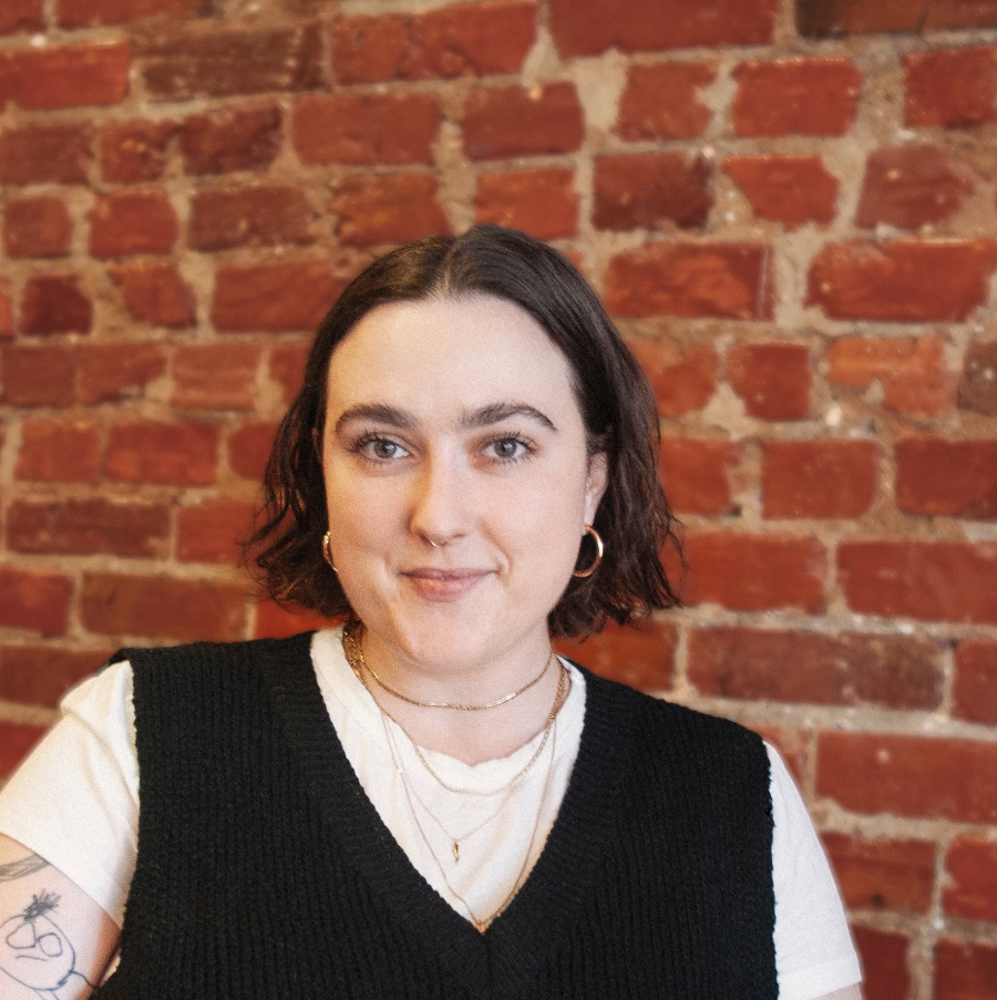 Therapist in Philadelphia, Pennsylvania, Sarah Flores, LCSW