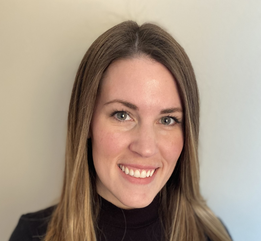 Therapist in Pekin, Illinois, Jessica Thomas, LCSW