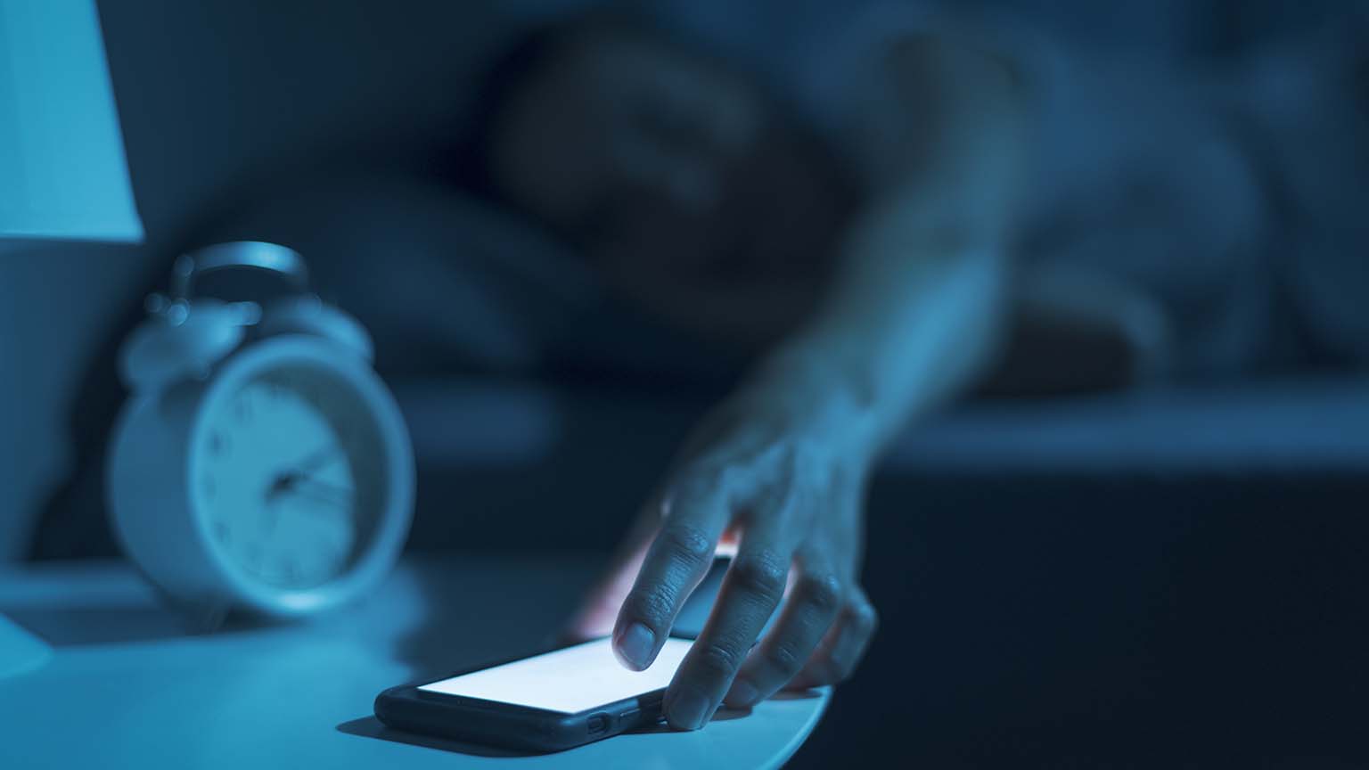 Nomophobia: What Is It and What Are Its Symptoms? - LifeStance Health