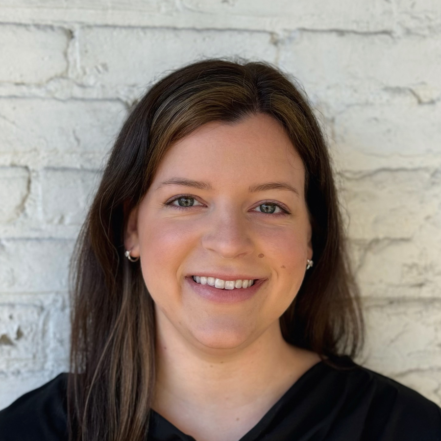 Nurse Practitioner in Chicago, Illinois, Anna Lucas, PMHNP