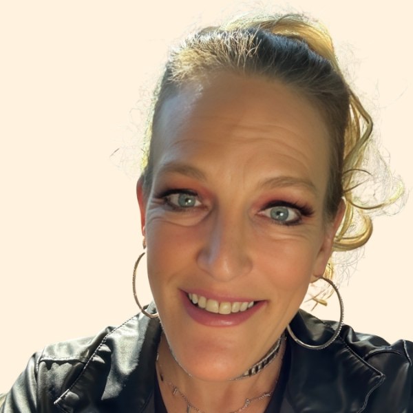 Therapist in Lakeland, Florida, Lisa Scheidt, LMHC