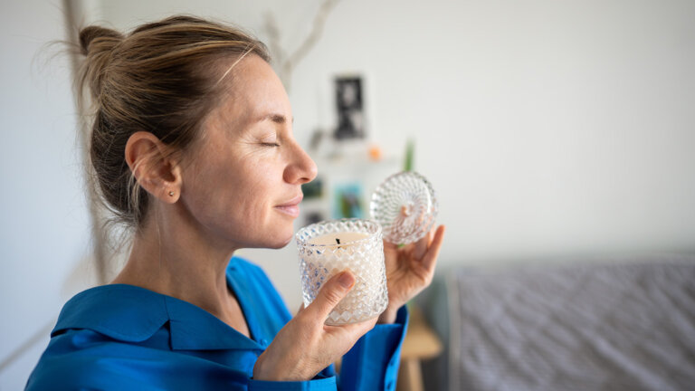 Self-Soothing Techniques for Adults to Stay Calm and Grounded ...